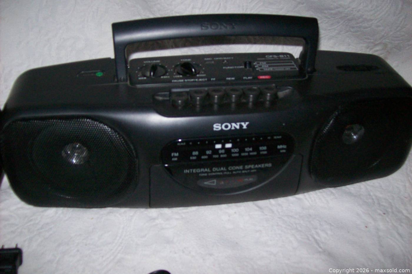 Boom Boxes and Timex Clock | Maxsold