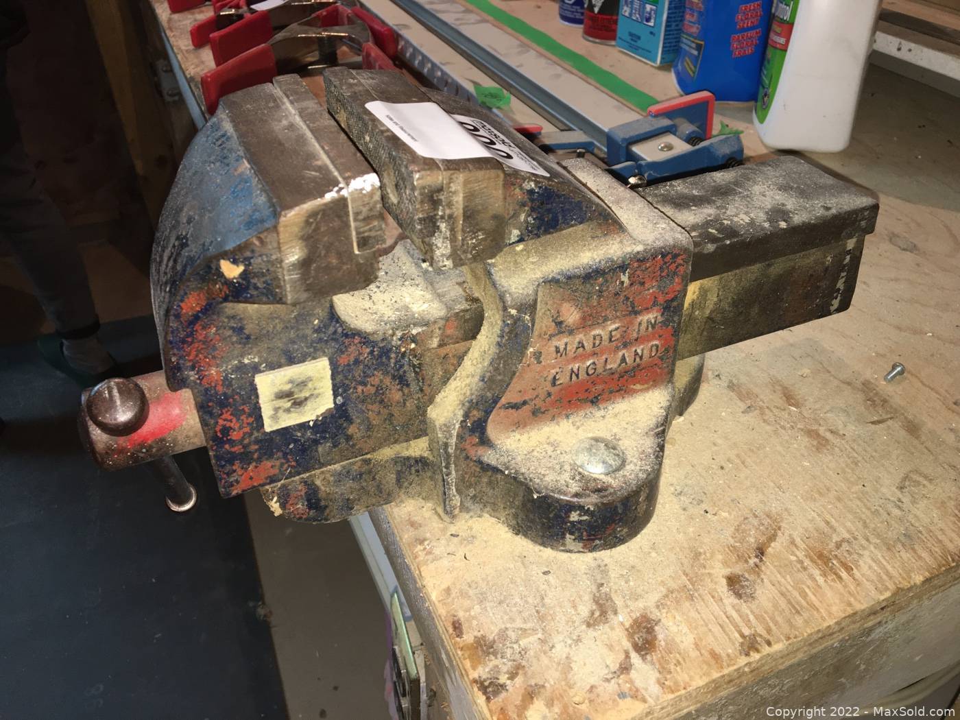 bench Vice | Kingston (Ontario, Canada) PARTNER MANAGED Downsizing ...