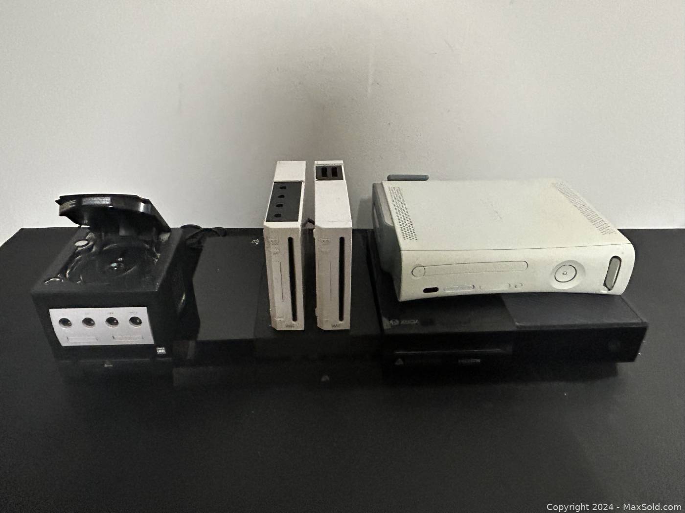 Bid Gallery | Newmarket (Ontario, Canada) SELLER MANAGED Reseller ...