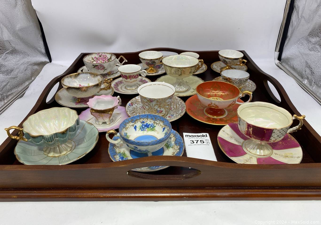 Bid Gallery