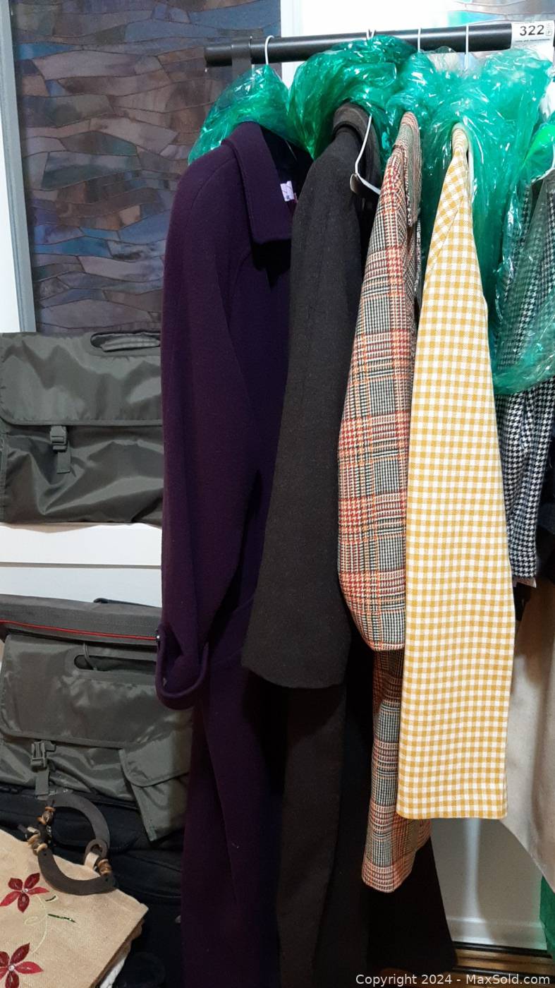 Bid Gallery | Ottawa (Ontario, Canada) Moving Online Auction - Bruyere ...