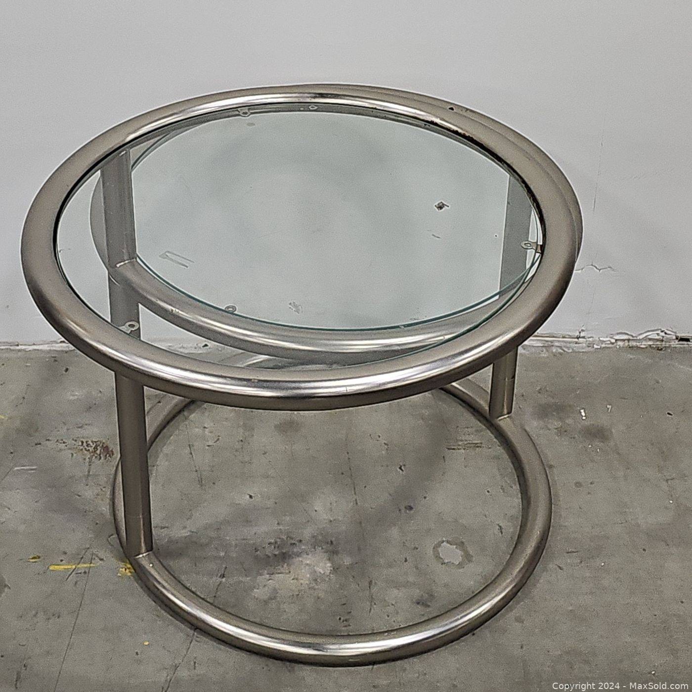 Bid Gallery | Frederick (Maryland, USA) SELLER MANAGED Downsizing ...