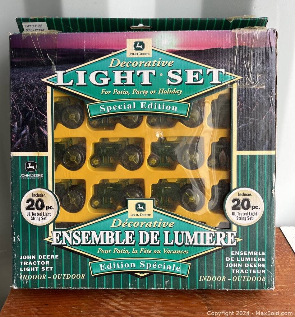 John Deere Light Set | Hamilton (Ontario, Canada) SELLER MANAGED Estate ...
