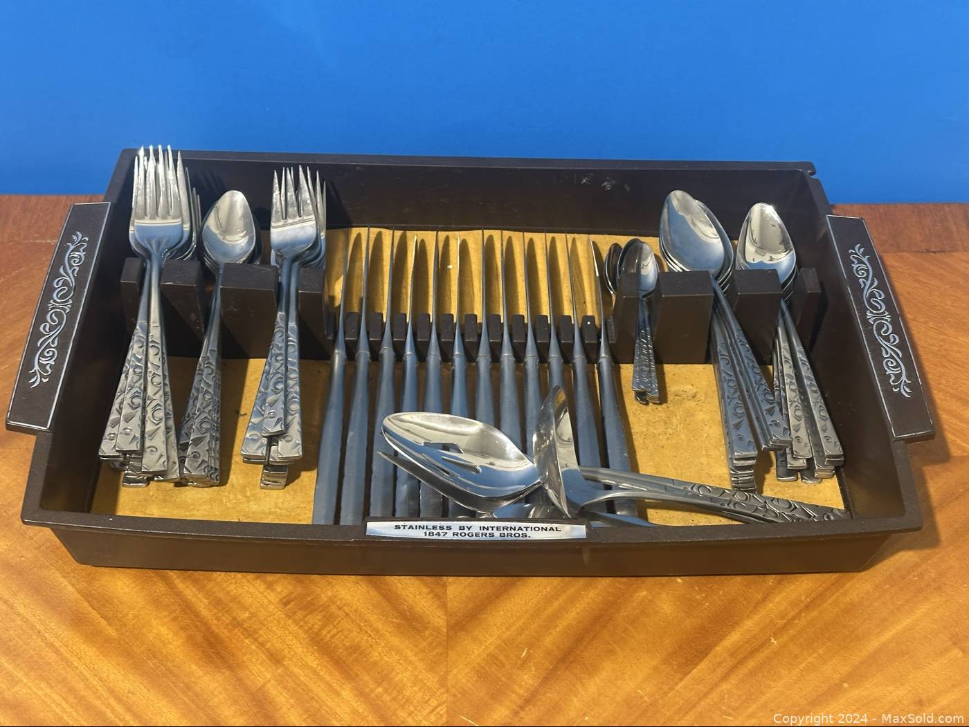Bid Gallery | Hamilton (Ontario, Canada) SELLER MANAGED Estate Sale ...