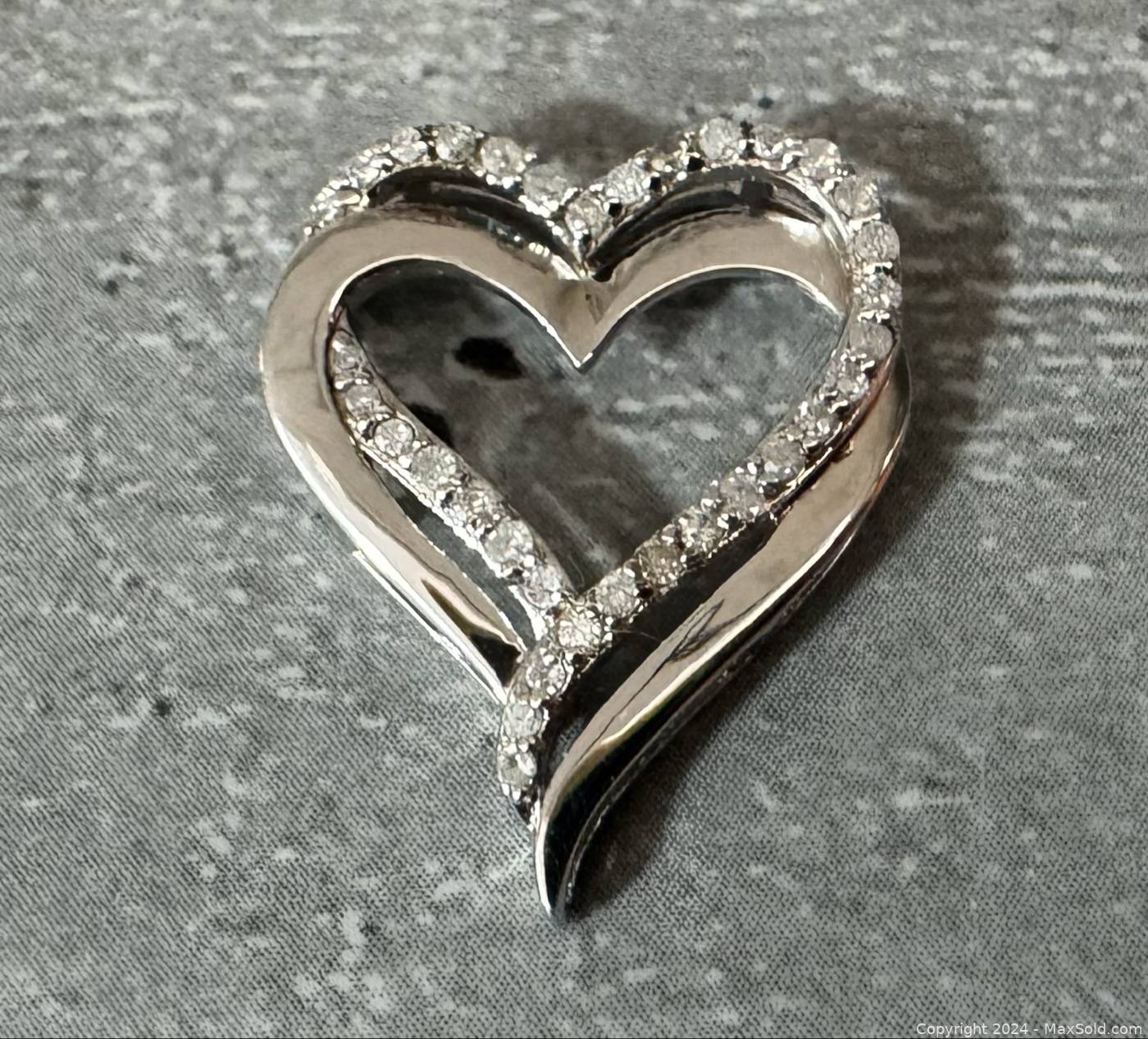 Bid Gallery | Belleville (Ontario, Canada) SELLER MANAGED Reseller ...