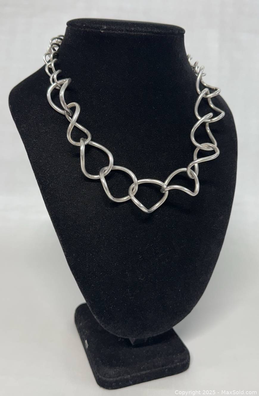 bid-gallery-toronto-ontario-canada-partner-managed-reseller-online