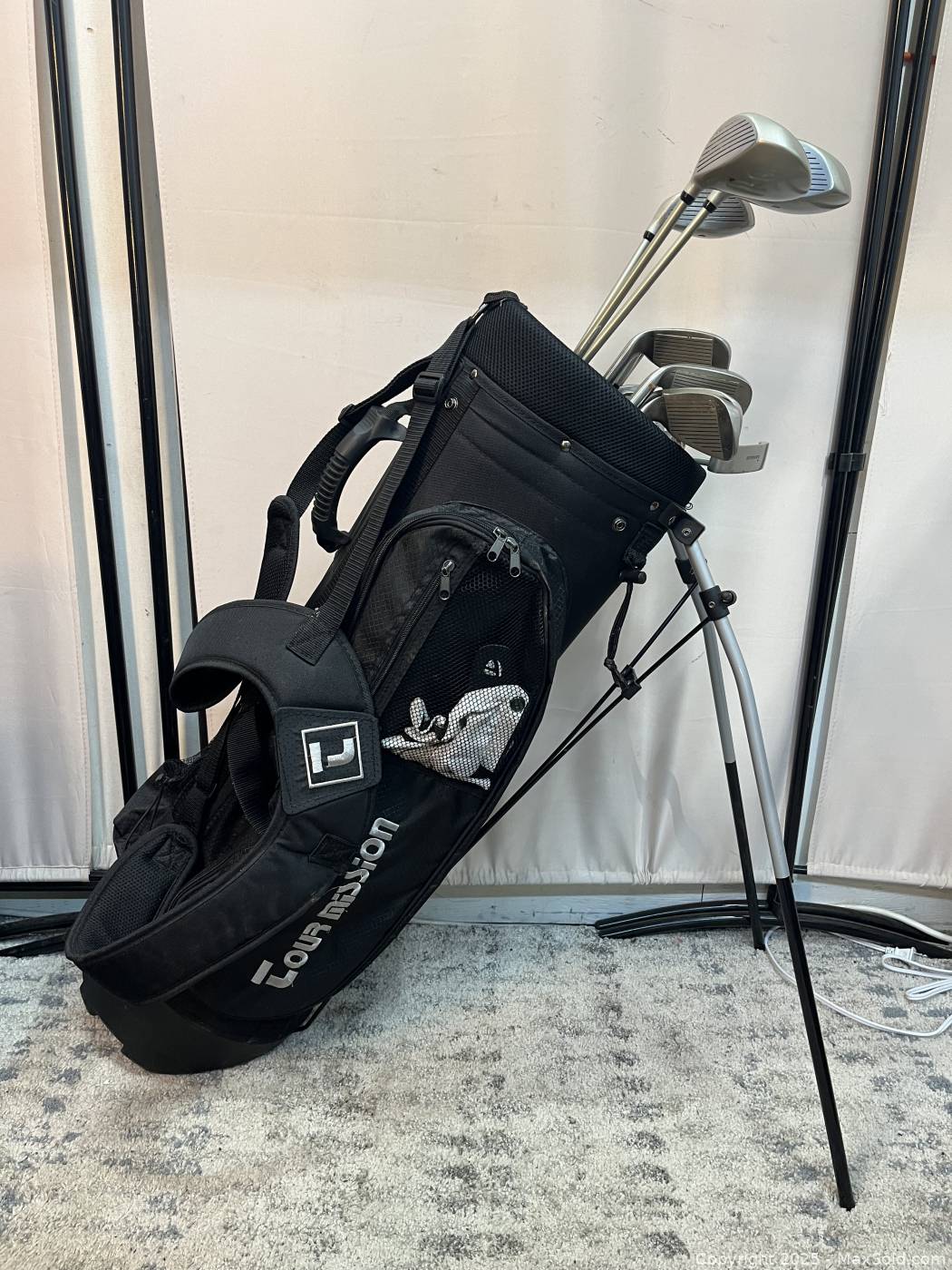 Bid Gallery | Vancouver (British Columbia, Canada) SELLER MANAGED ...