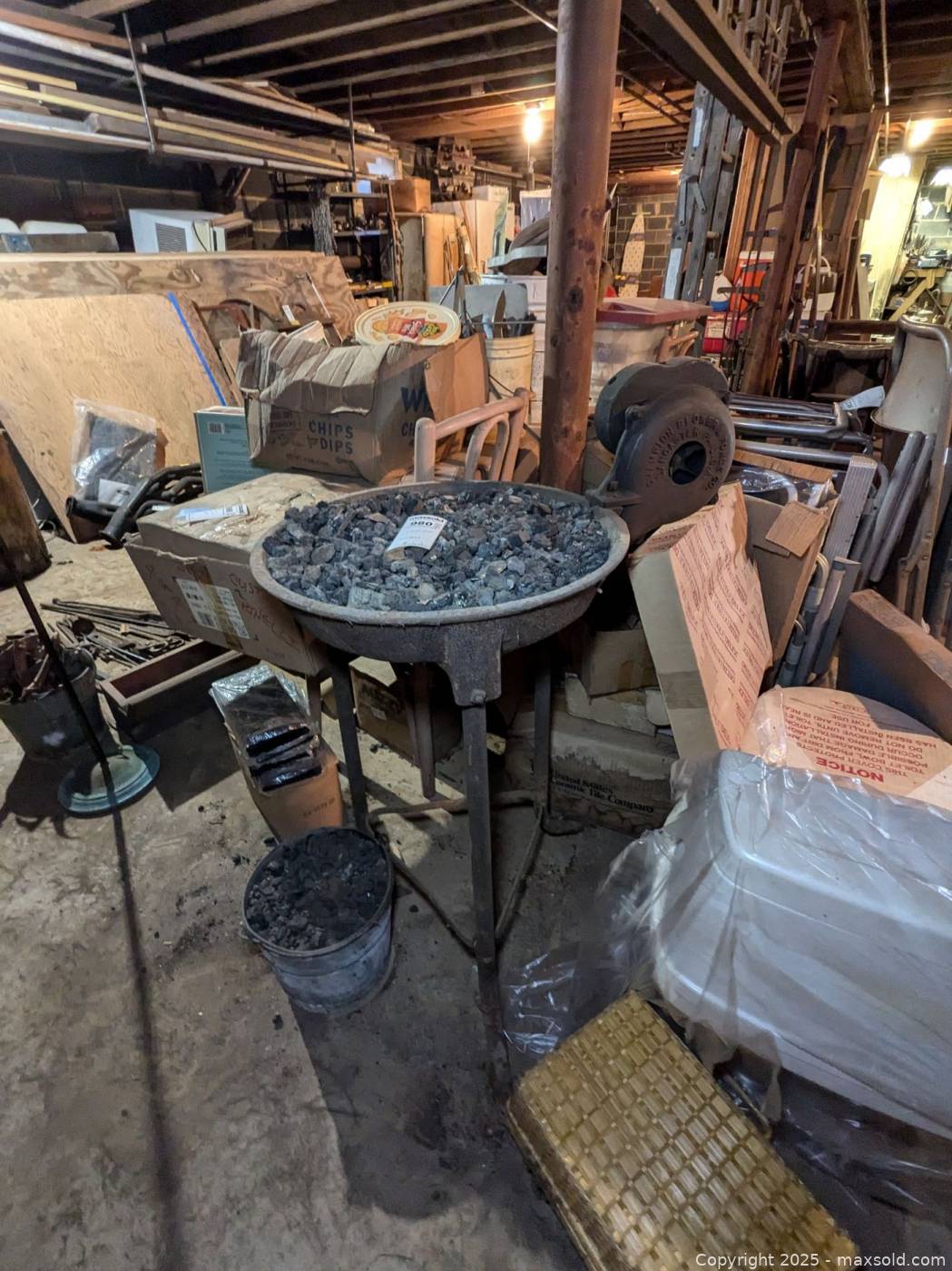 Blacksmith's Forge B | Hopewell Township (New Jersey, USA) Estate Sale ...