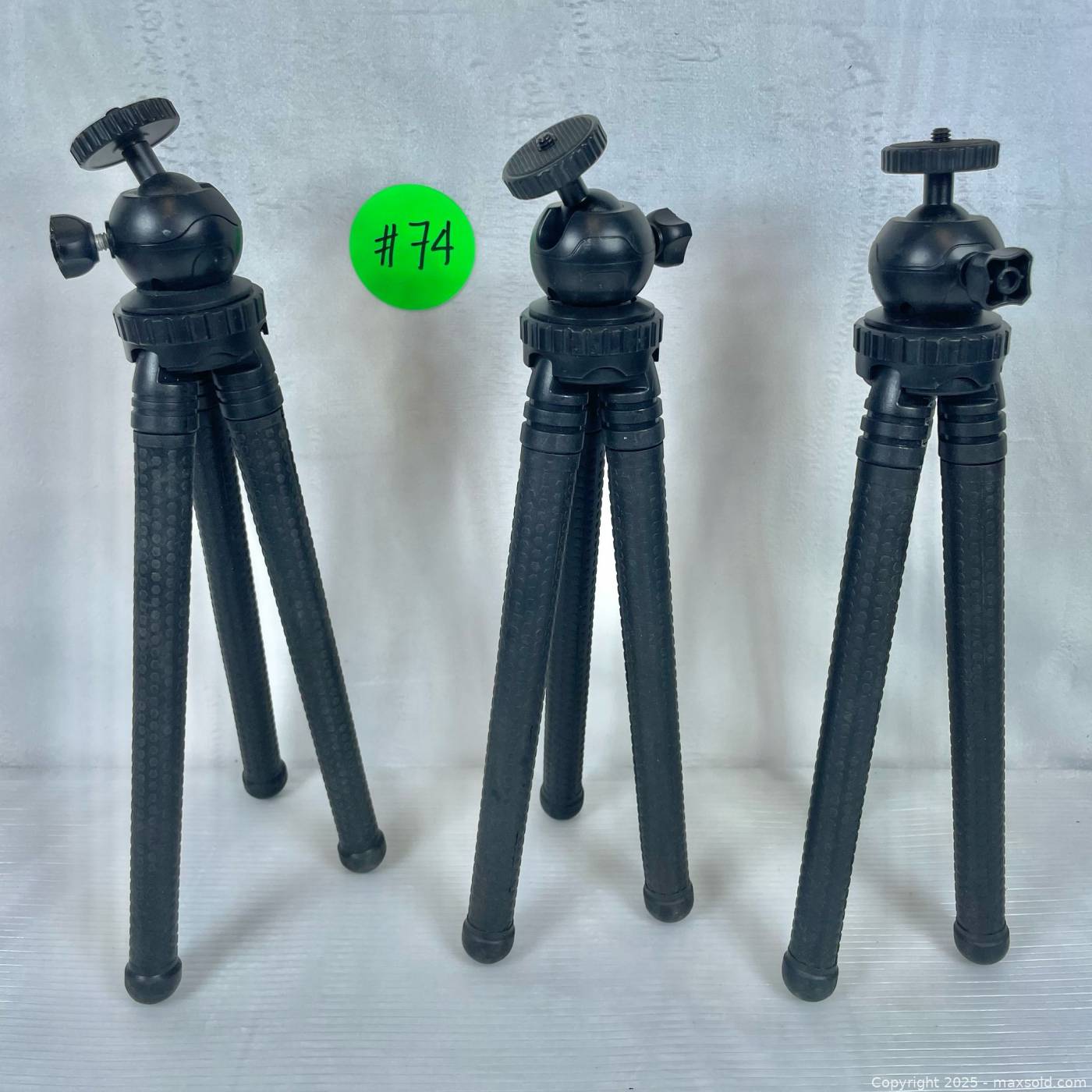 Good Condition - Bundle of 3 Mini Tripods | Toronto (Ontario, Canada) PARTNER MANAGED Reseller ...