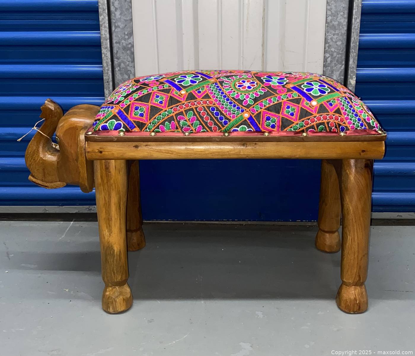 Bid Gallery | Arlington (Virginia, USA) SELLER MANAGED Estate Sale ...