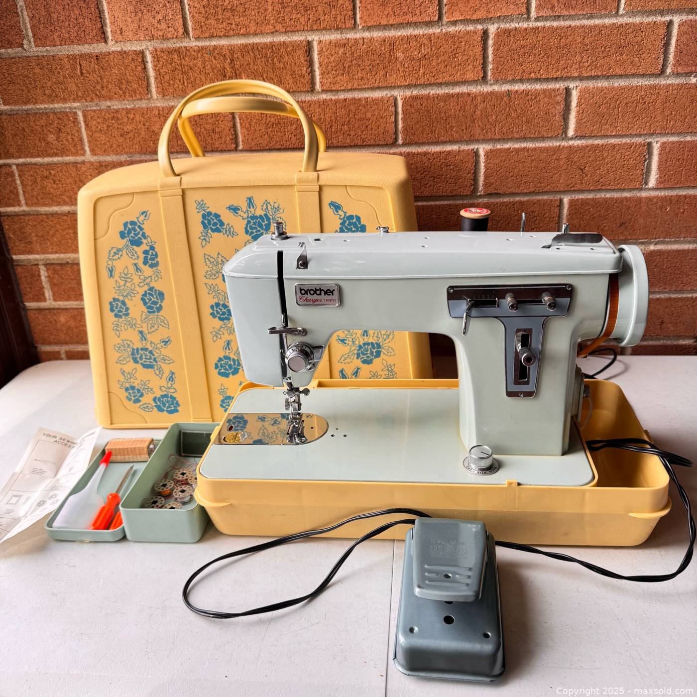 Bid Gallery | Toronto (Ontario, Canada) SELLER MANAGED Downsizing ...