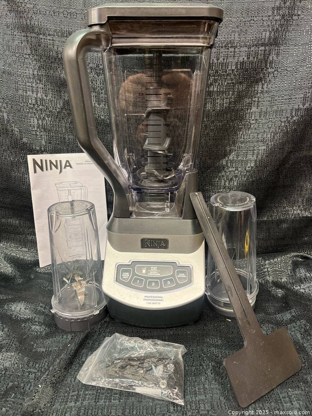 Ninja Professional/Nutri Ninja Blender 1100 Watts with Accessories ...