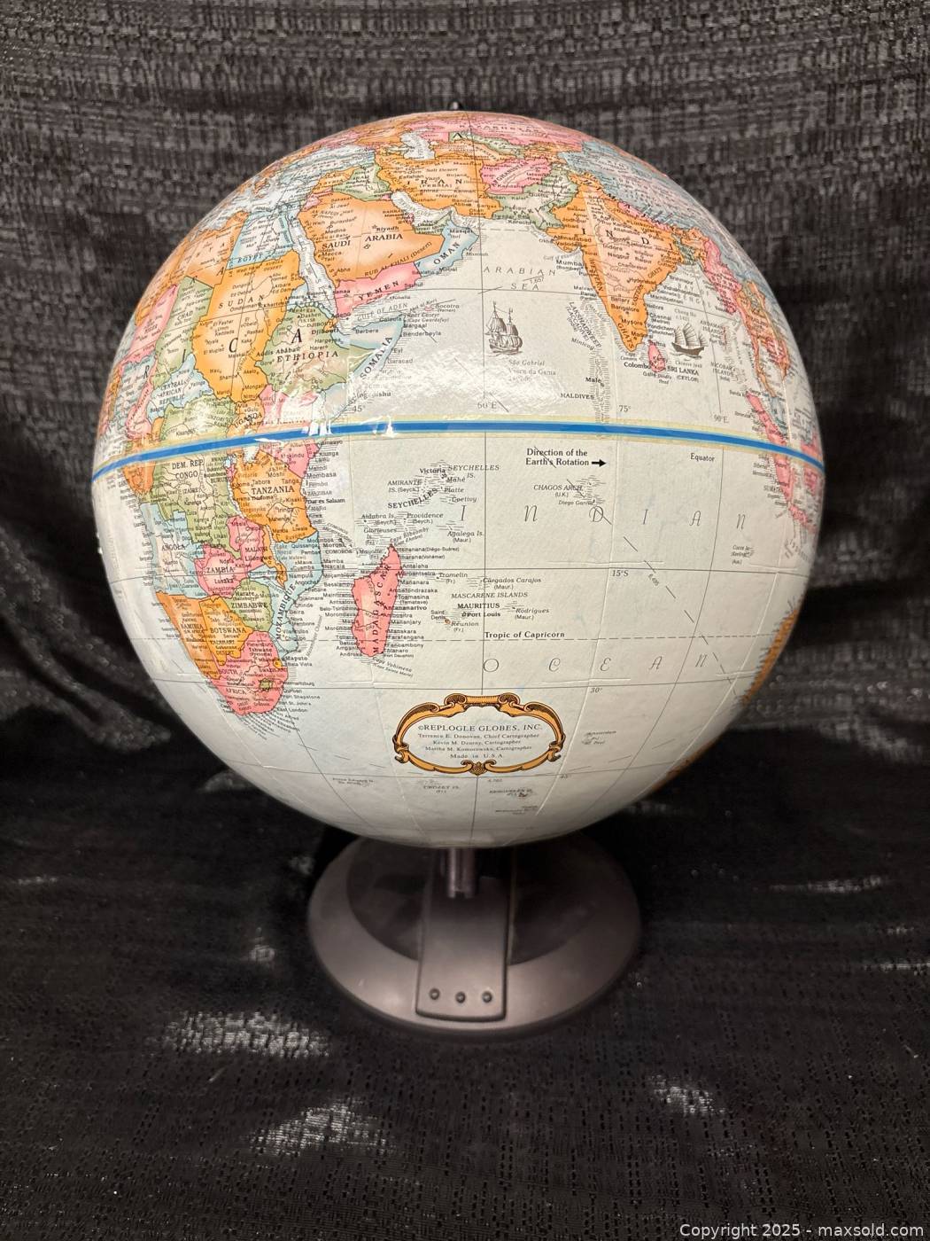 Terrestrial Desktop World Globe with Meridian & Polar Time Dial ...
