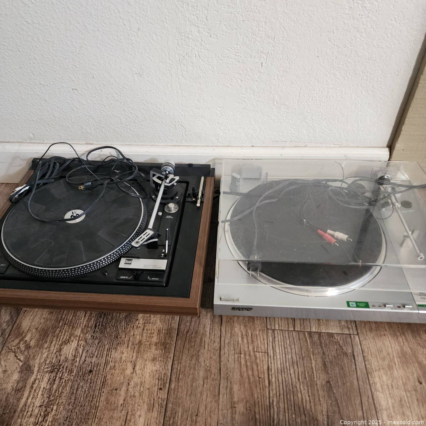 Two Turntables Dual and Sony | Sacramento (California, USA) SELLER ...