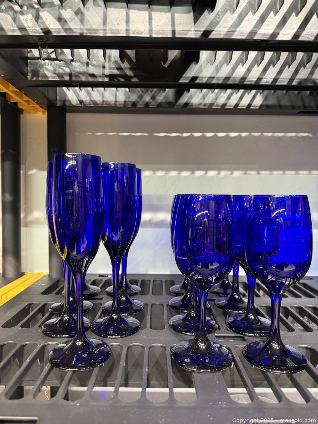 Cobalt Blue Wine Glasses | Warwick (Rhode Island, USA) SELLER MANAGED ...