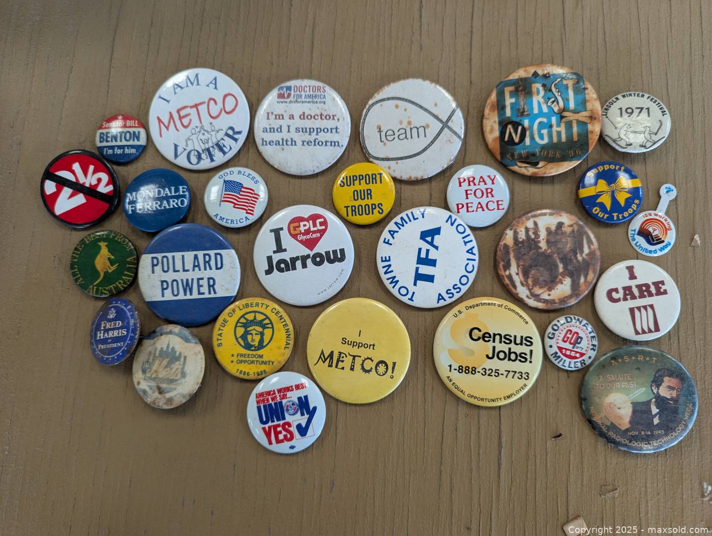 Vintage Pinback Buttons Group B | Kutztown (Pennsylvania, USA) SELLER ...