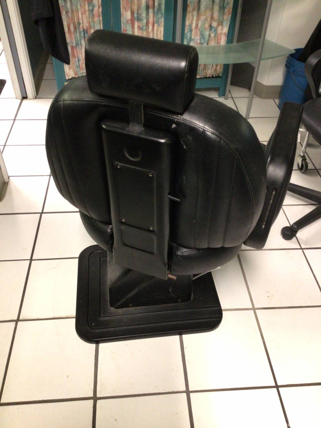 Auctions in Seattle, WA, USA | MaxSold