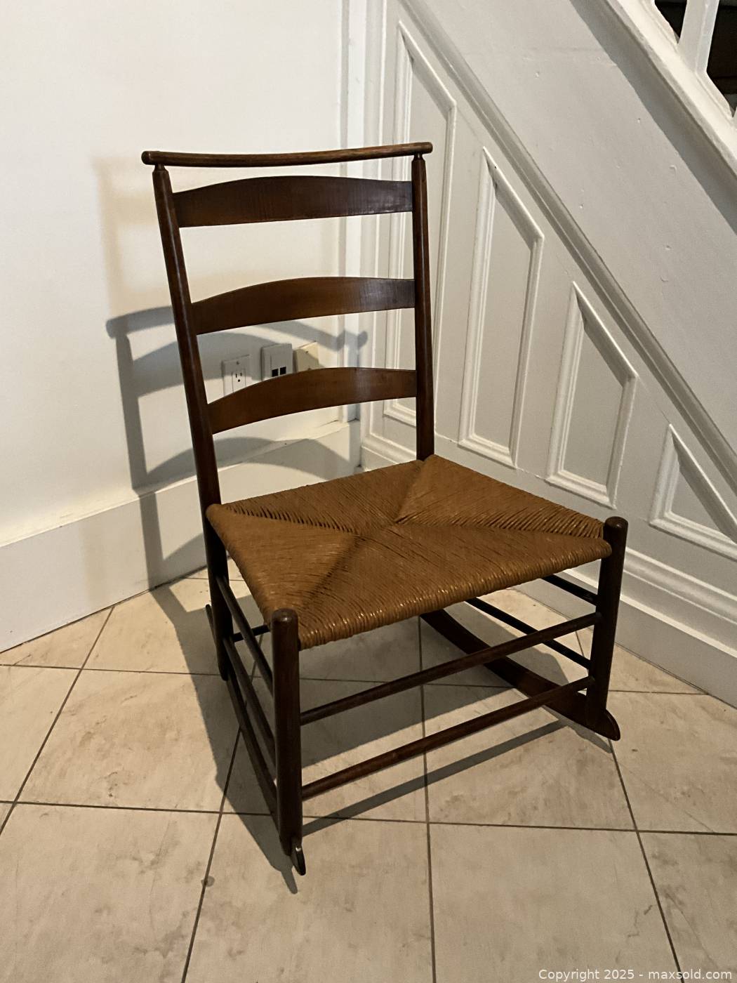 Antique Shaker Rocker with a Suilt or Sall Rail | Oakville (Ontario ...