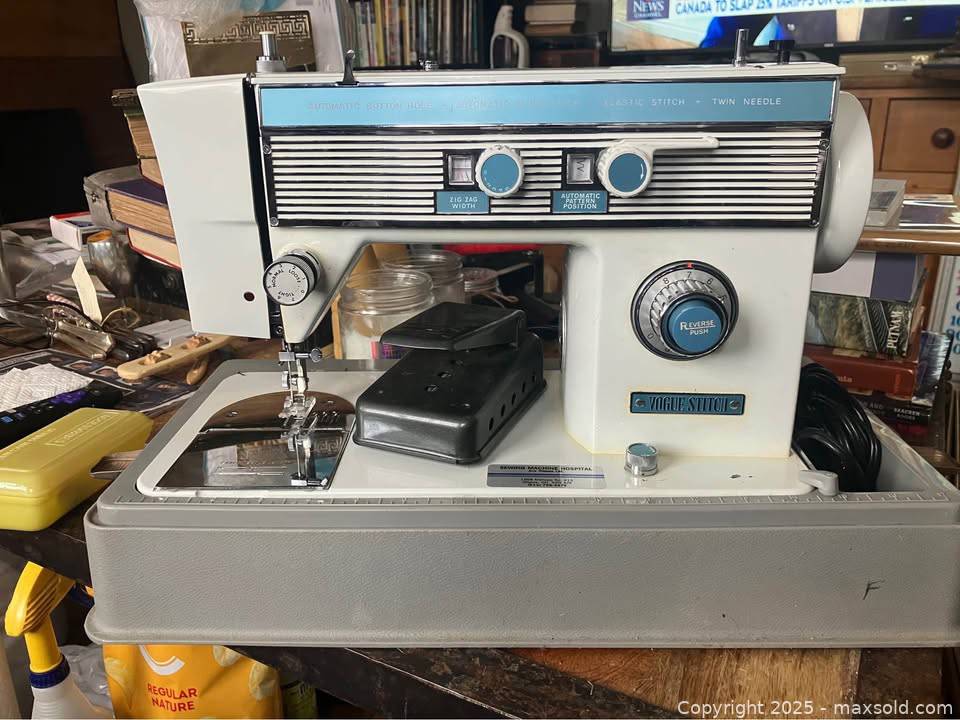 Vogue Stitch Sewing Machine by Janome | Lanark (Ontario, Canada) SELLER ...