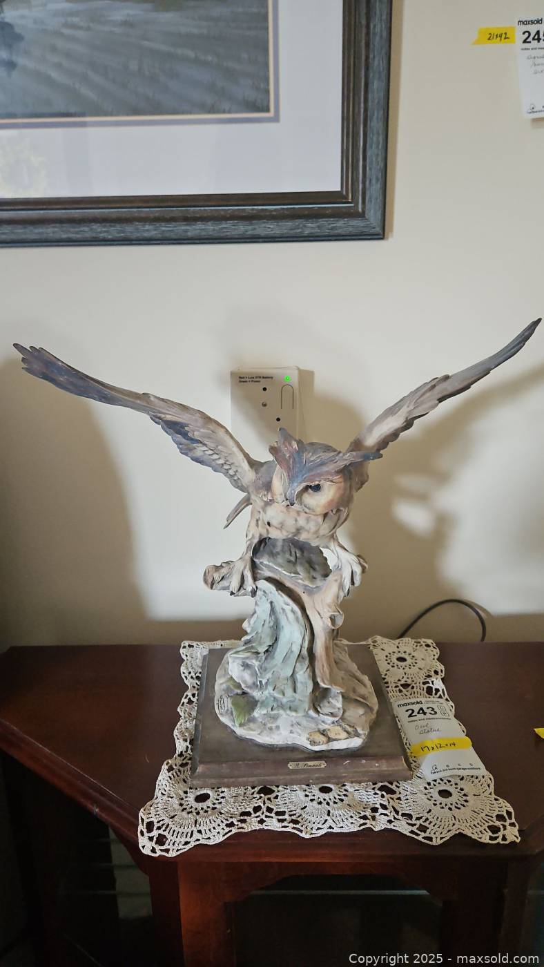 Auctions in Seattle, WA, USA | MaxSold