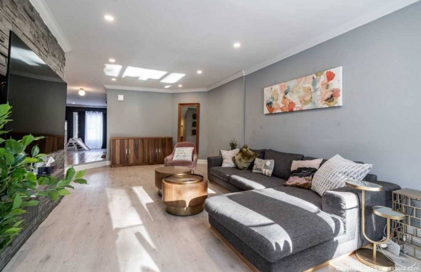 Bid Gallery | Oakville (Ontario, Canada) SELLER MANAGED Moving Online ...
