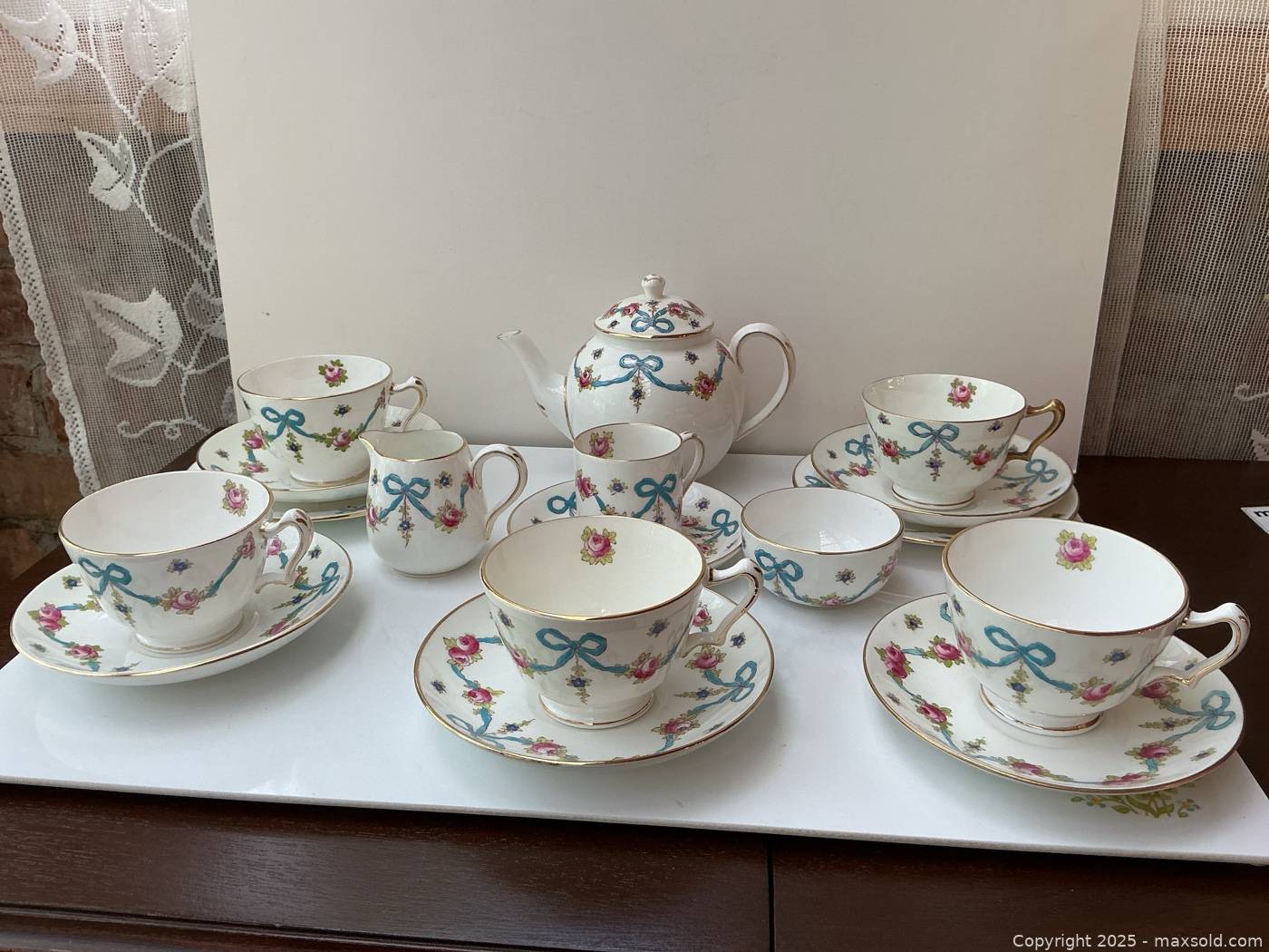Antique Floral Ribbons + Bows Tea Set | Toronto (Ontario, Canada ...