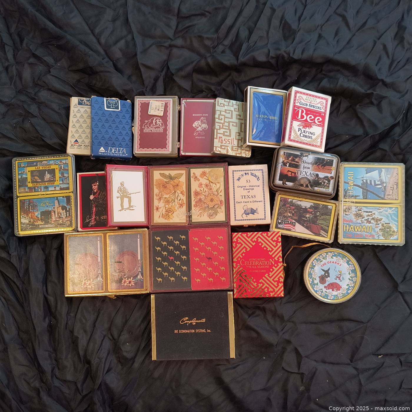 A Whole Lot of Playing Cards! | Decatur (Georgia, USA) SELLER MANAGED ...