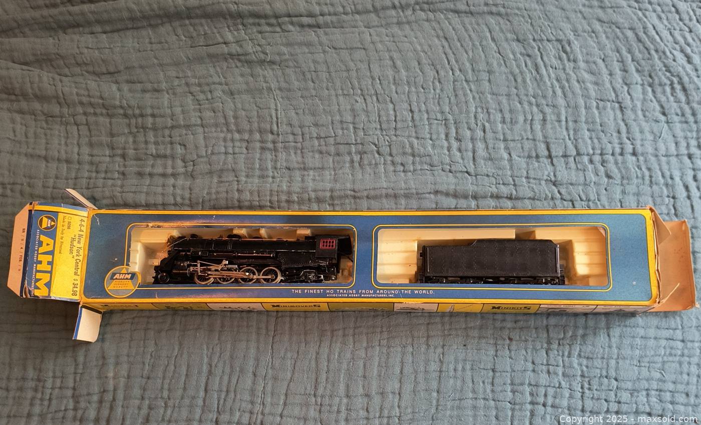 Vintage AHM HO Scale Model Train Set | Decatur (Georgia, USA) SELLER ...