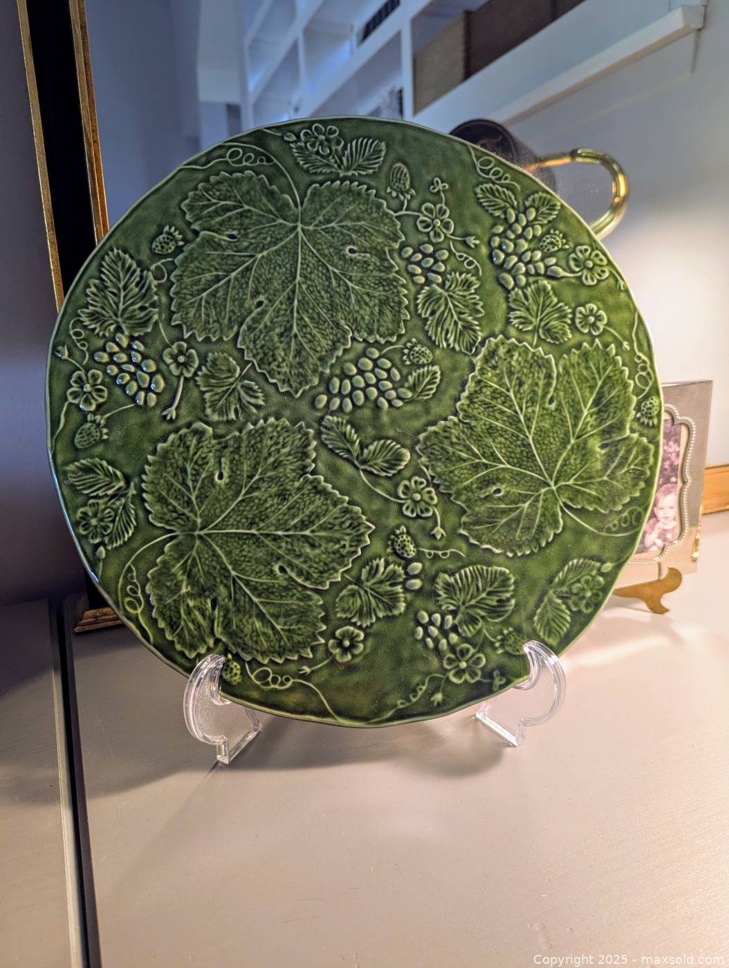 Large green grape vine platter | Mississauga (Ontario, Canada) SELLER ...