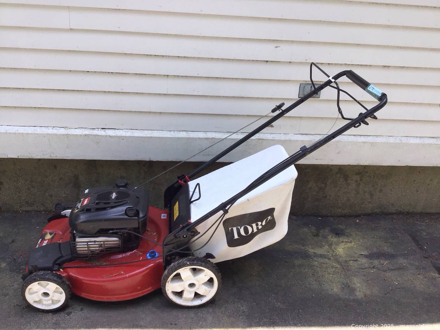 Toro 22in Front Drive Mower | Carlisle (Massachusetts, USA) PARTNER ...