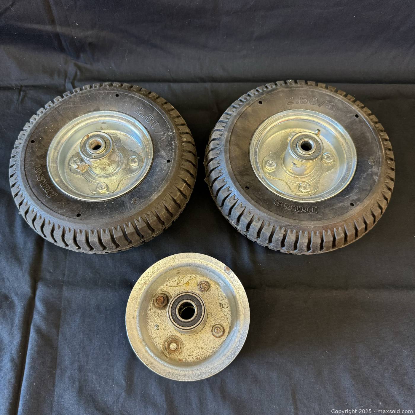 2 Utility Cart Tires | Beamsville (Ontario, Canada) SELLER MANAGED ...