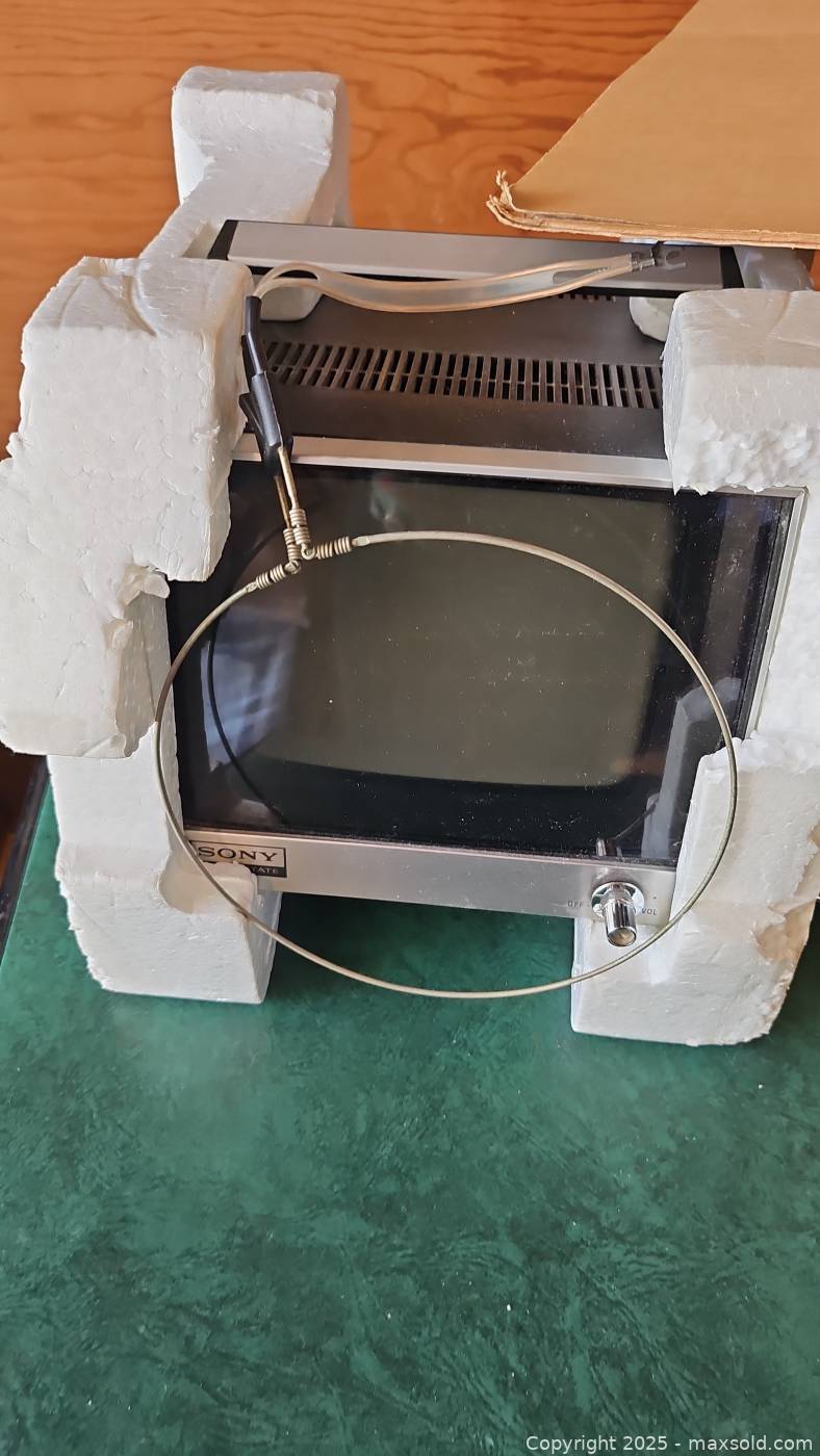 Sony TV-720U Solid State TV | Santa Monica (California, USA) SELLER ...