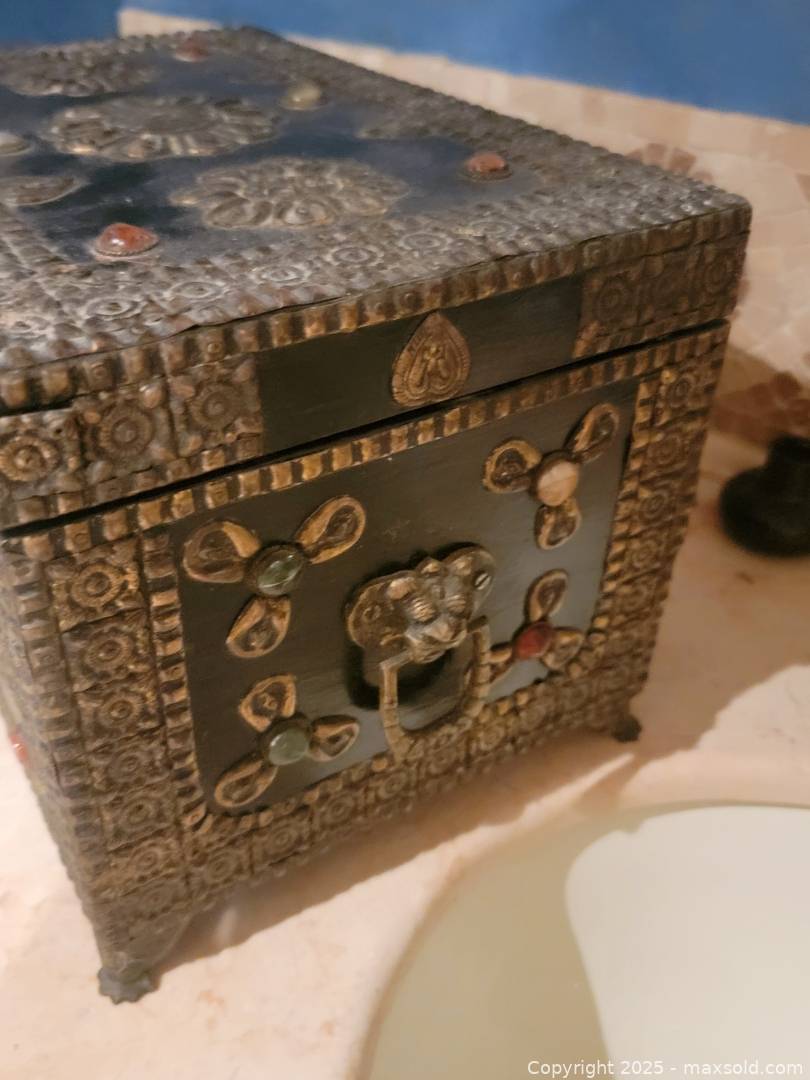 Treasure Chest | Toronto (Ontario, Canada) SELLER MANAGED Estate Sale ...