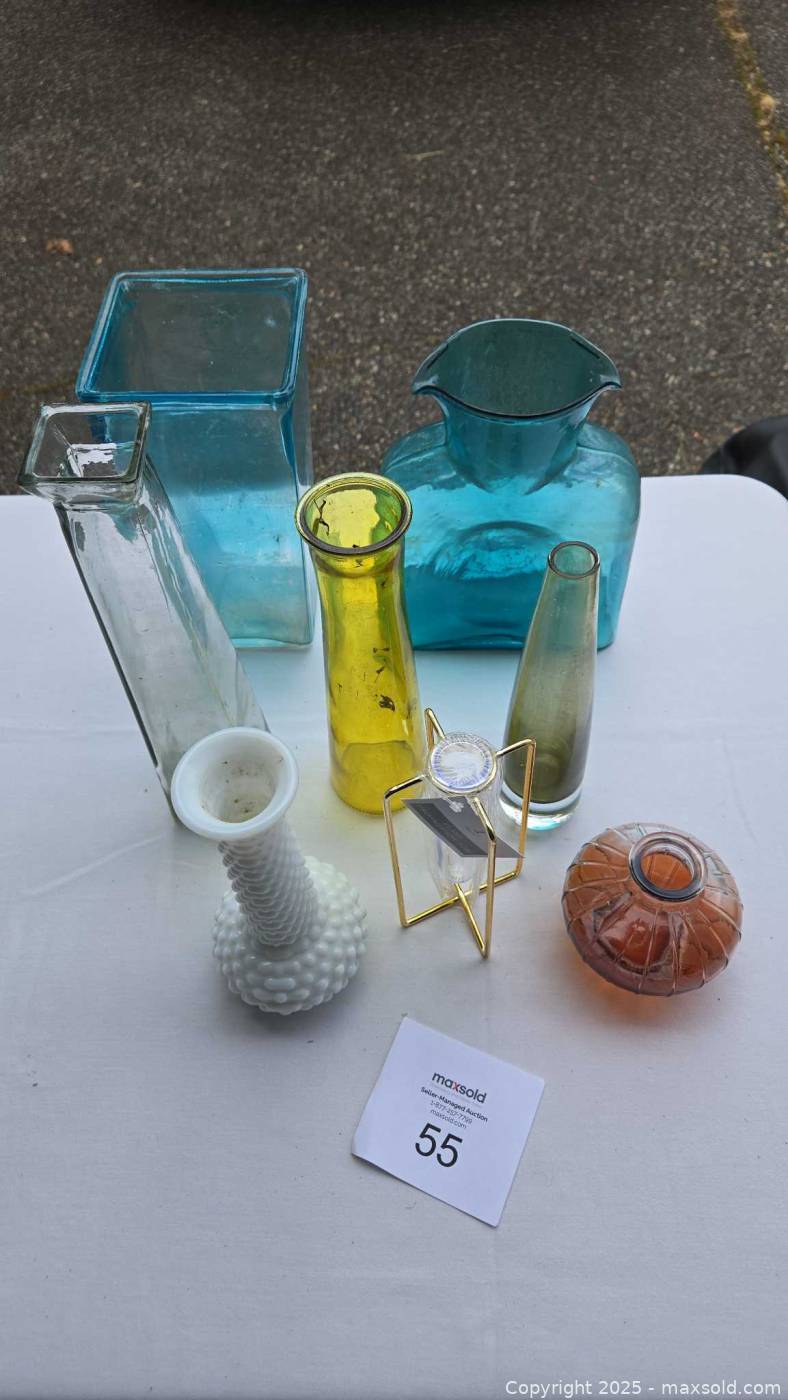 Assorted Glass Vases and Decorative Items, 7 Pieces | Gig Harbor ...