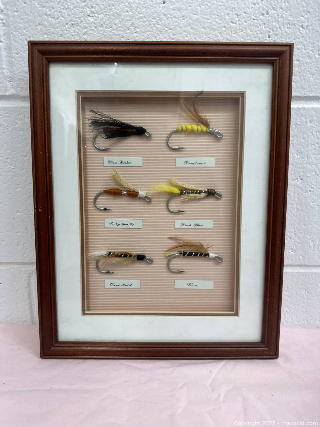 Shadow Box Fly Fishing Fly Display Stand (11"/14") | Toronto (Ontario ...