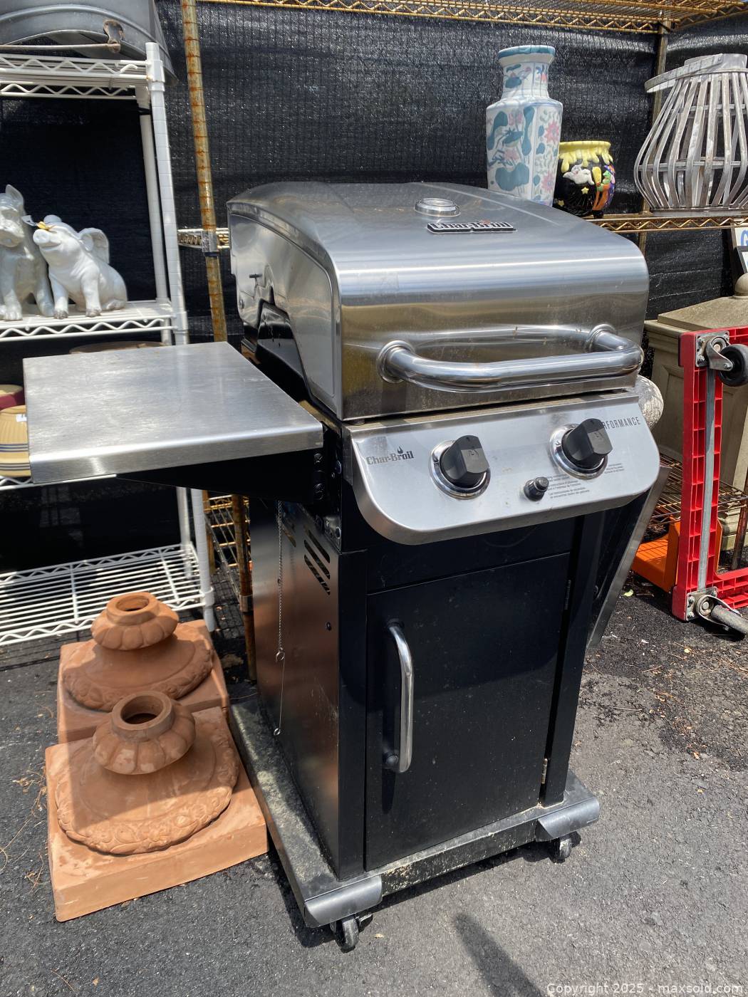 Mini Char-Broil gas grill | Hatboro (Pennsylvania, USA) PARTNER MANAGED ...