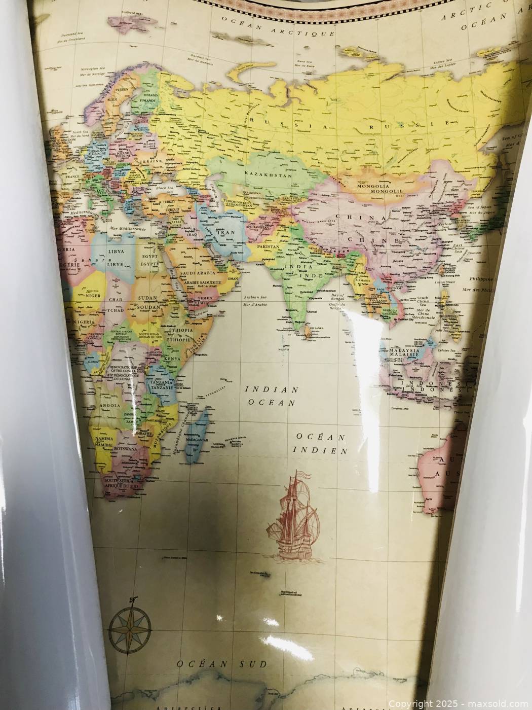World map | Mississauga (Ontario, Canada) SELLER MANAGED Downsizing ...