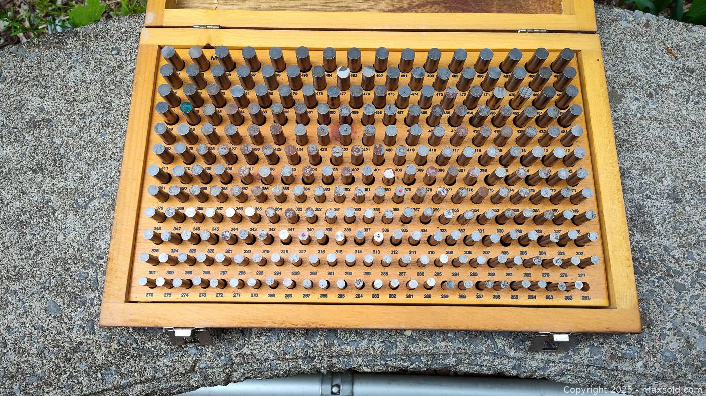 Vintage Wooden Meyer gage box with steel gage pins Engineer Machinist ...