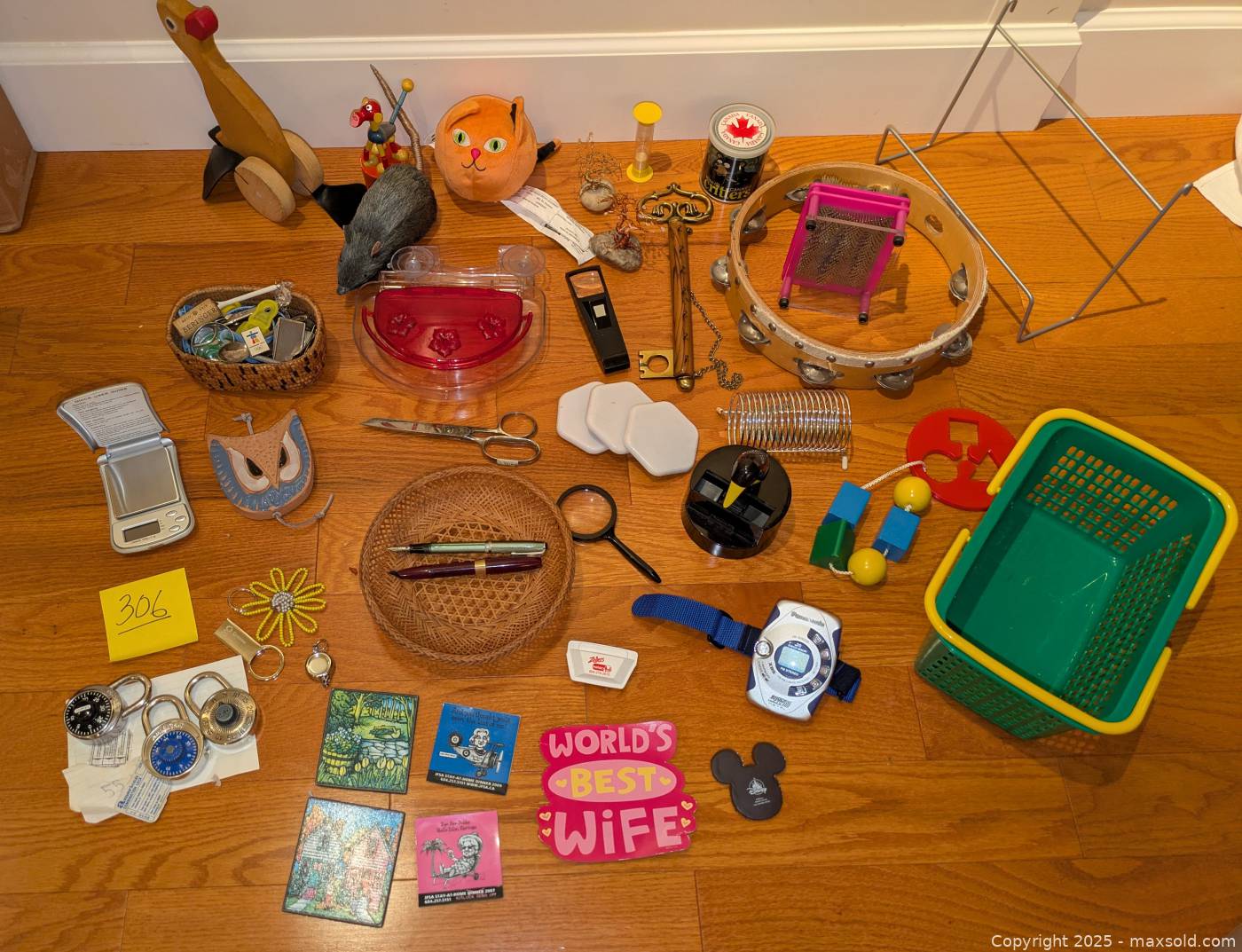 Varoius - Tchotchke, Toys, Mini-Scale, Padlocks, Tambourine | Vancouver ...