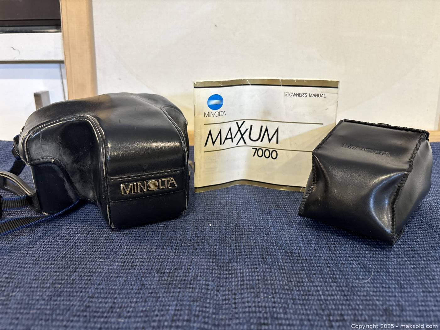 Minolta Maxxum 7000 Camera with Accessories | Toronto (Ontario, Canada ...