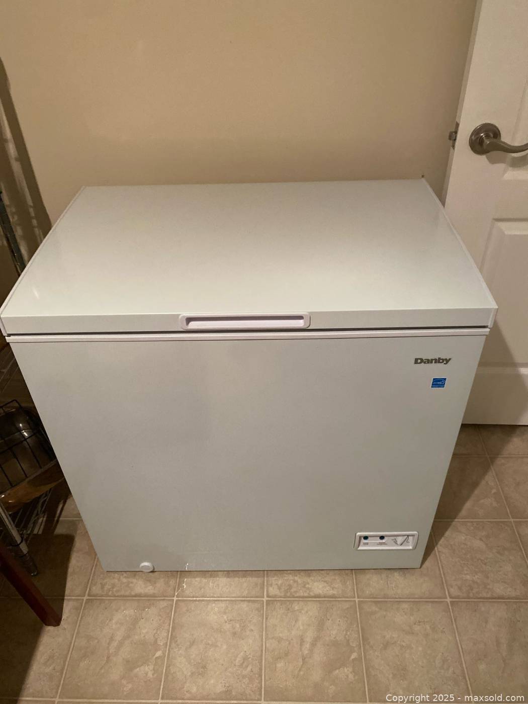Freezer C | New Tecumseth (Ontario, Canada) Downsizing Online Auction ...