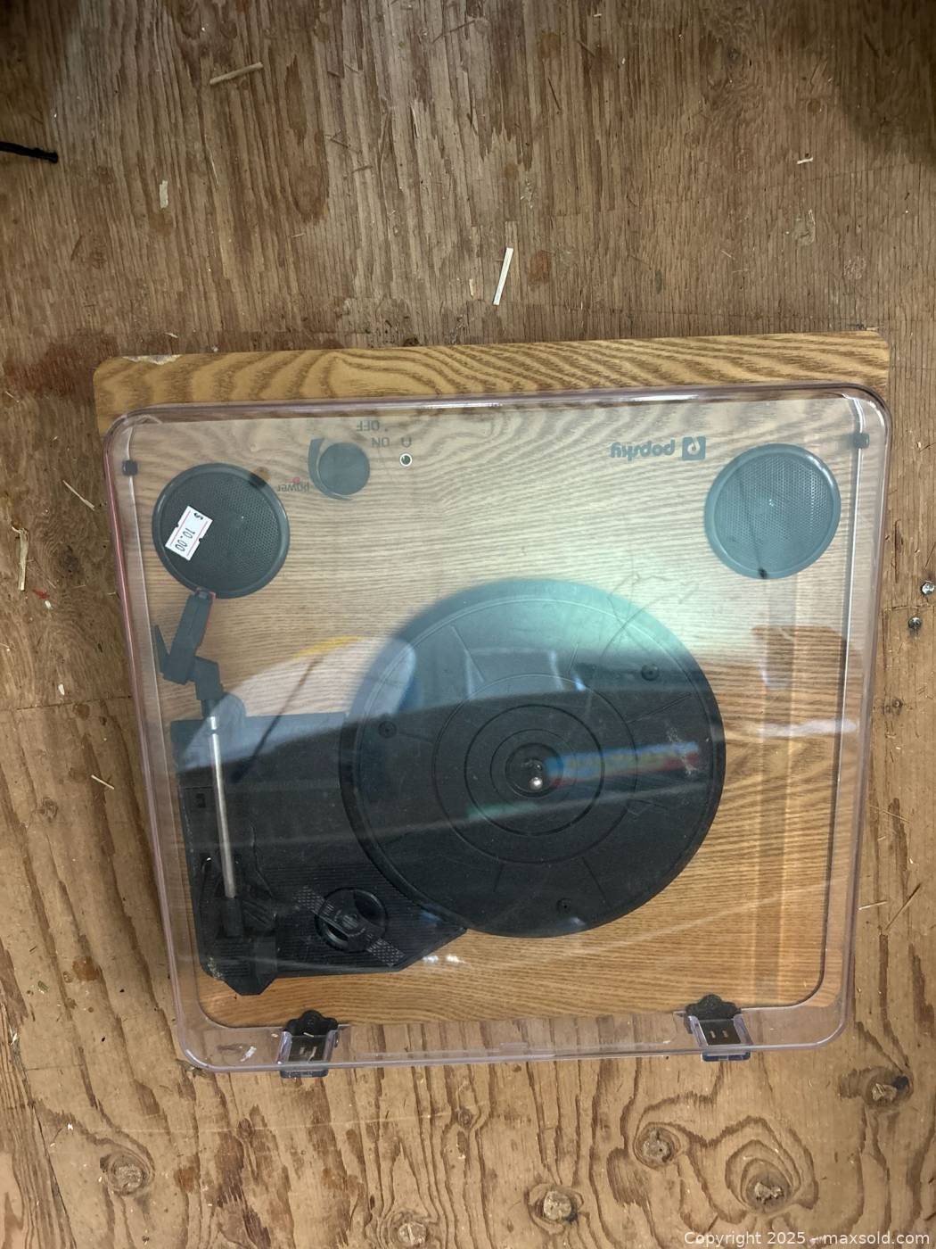 Flydog Record Player - Wood & Plastic with Built-In Speakers | Denver ...