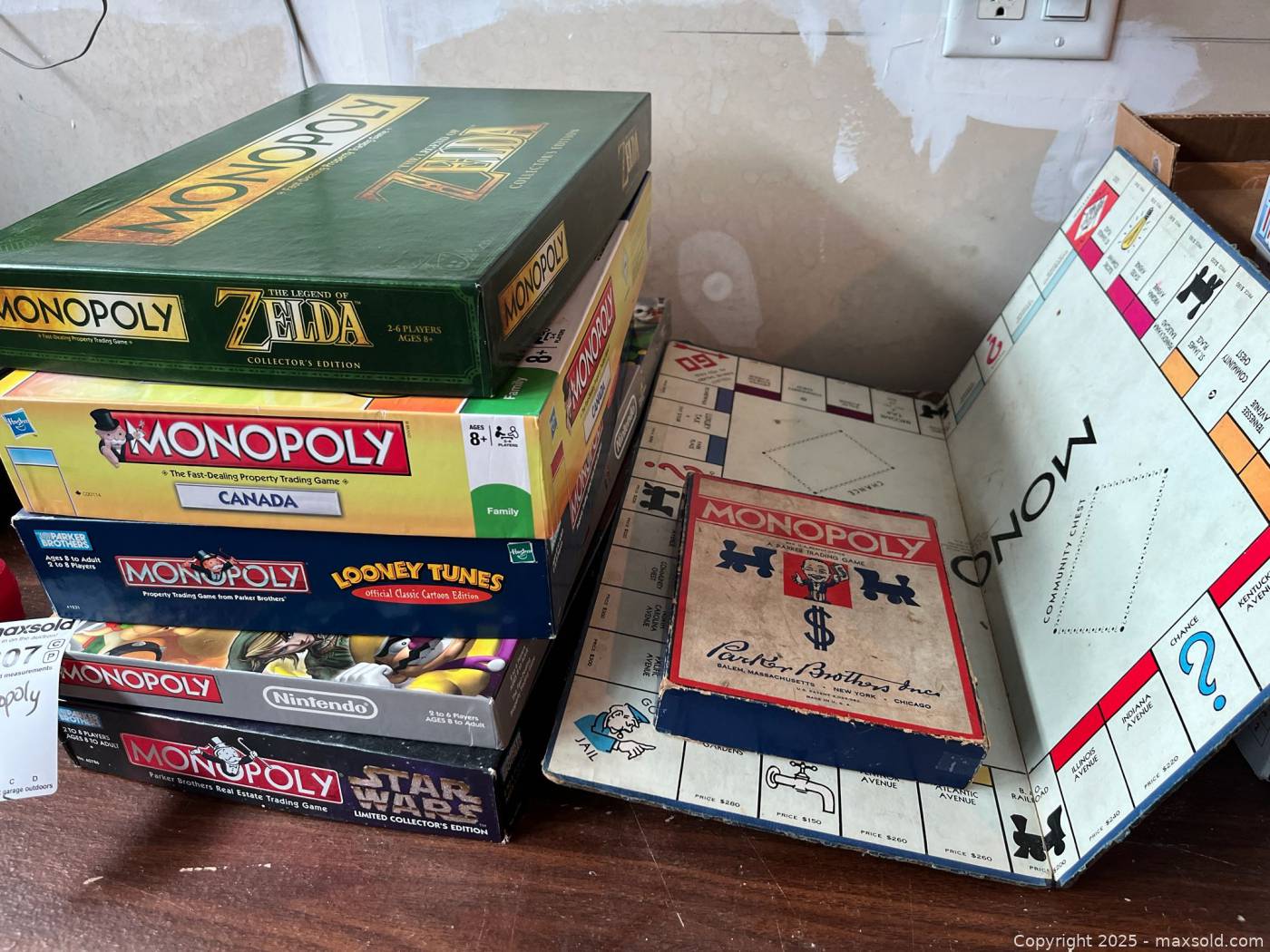 Monopoly Board Games B | Thornhill (Ontario, Canada) Moving Online ...