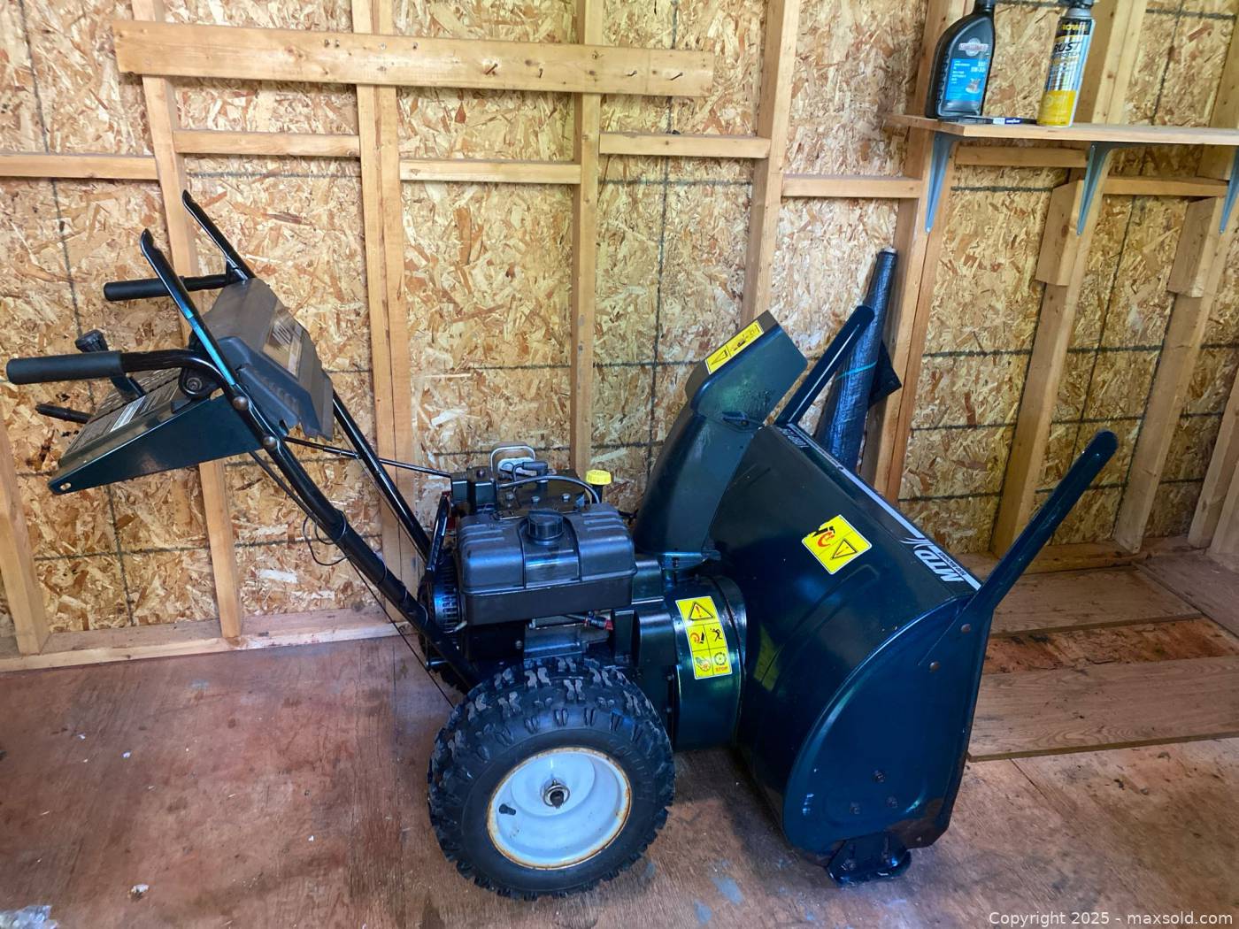 MTD Yard Machines 10 HP Gas Snow Blower, 29-Inch, Model 31BE660H552 ...