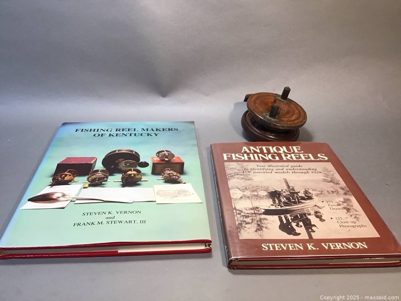 Antique Fly Wheel & Books | Carlisle (Massachusetts, USA) PARTNER ...
