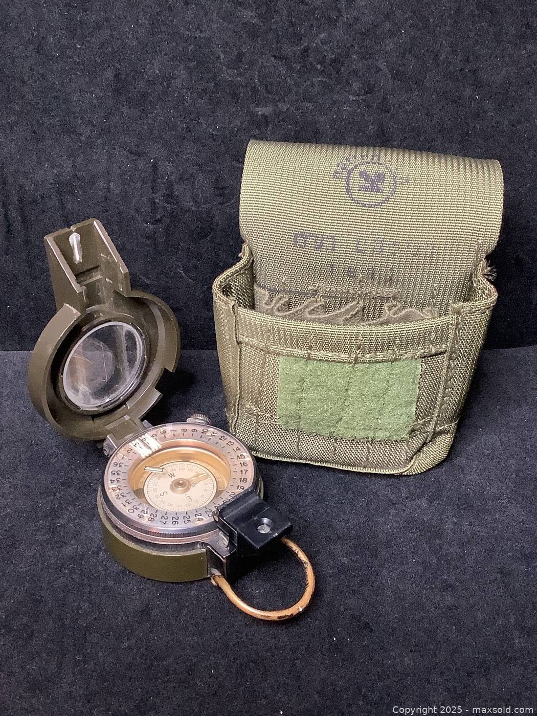 Israeli Military Compass And Ammo Bag | Carlisle (Massachusetts, USA ...