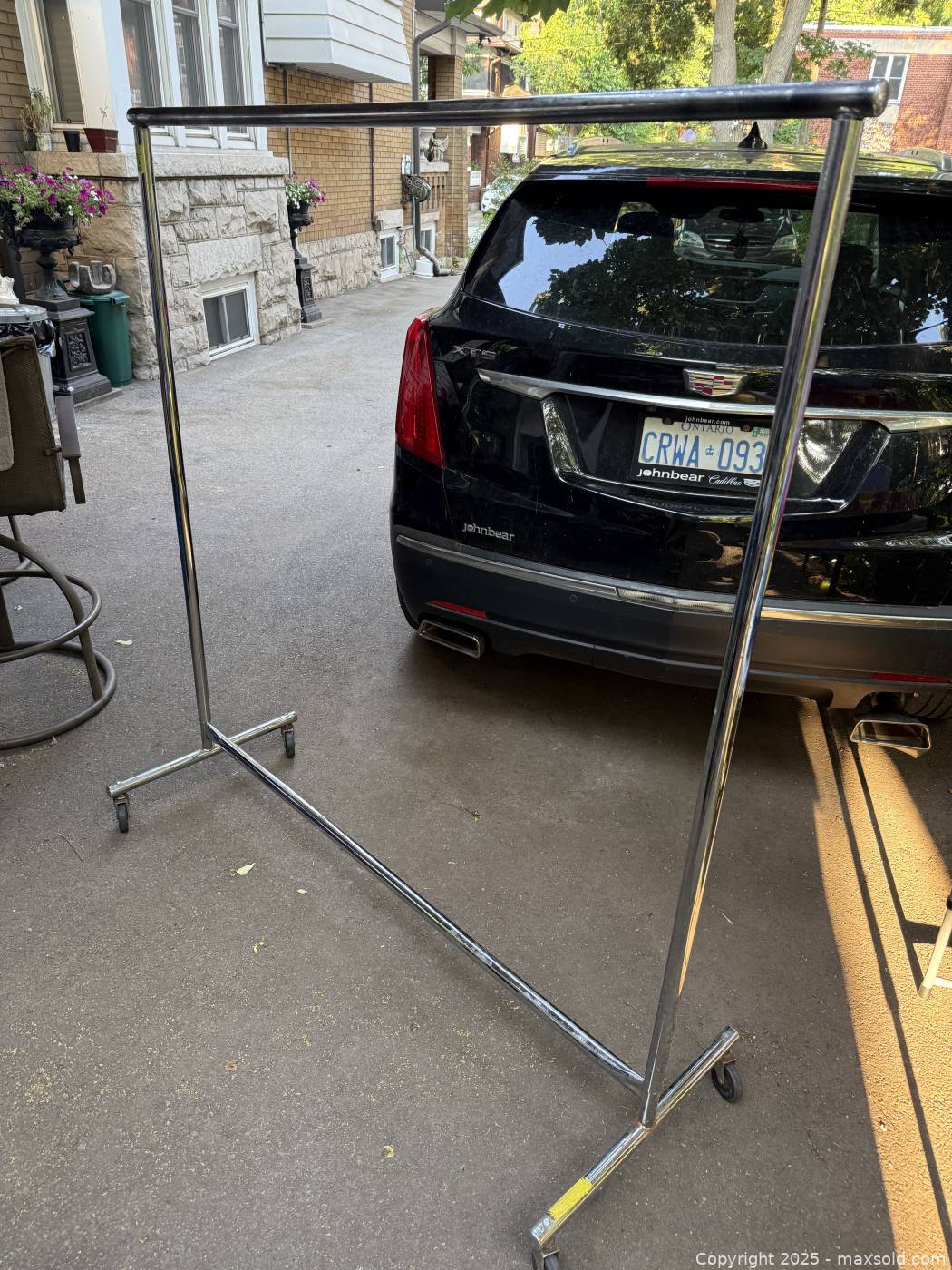 HEAVY DUTY CLOTHES RACK ON WHEELS. | Hamilton (Ontario, Canada) SELLER ...